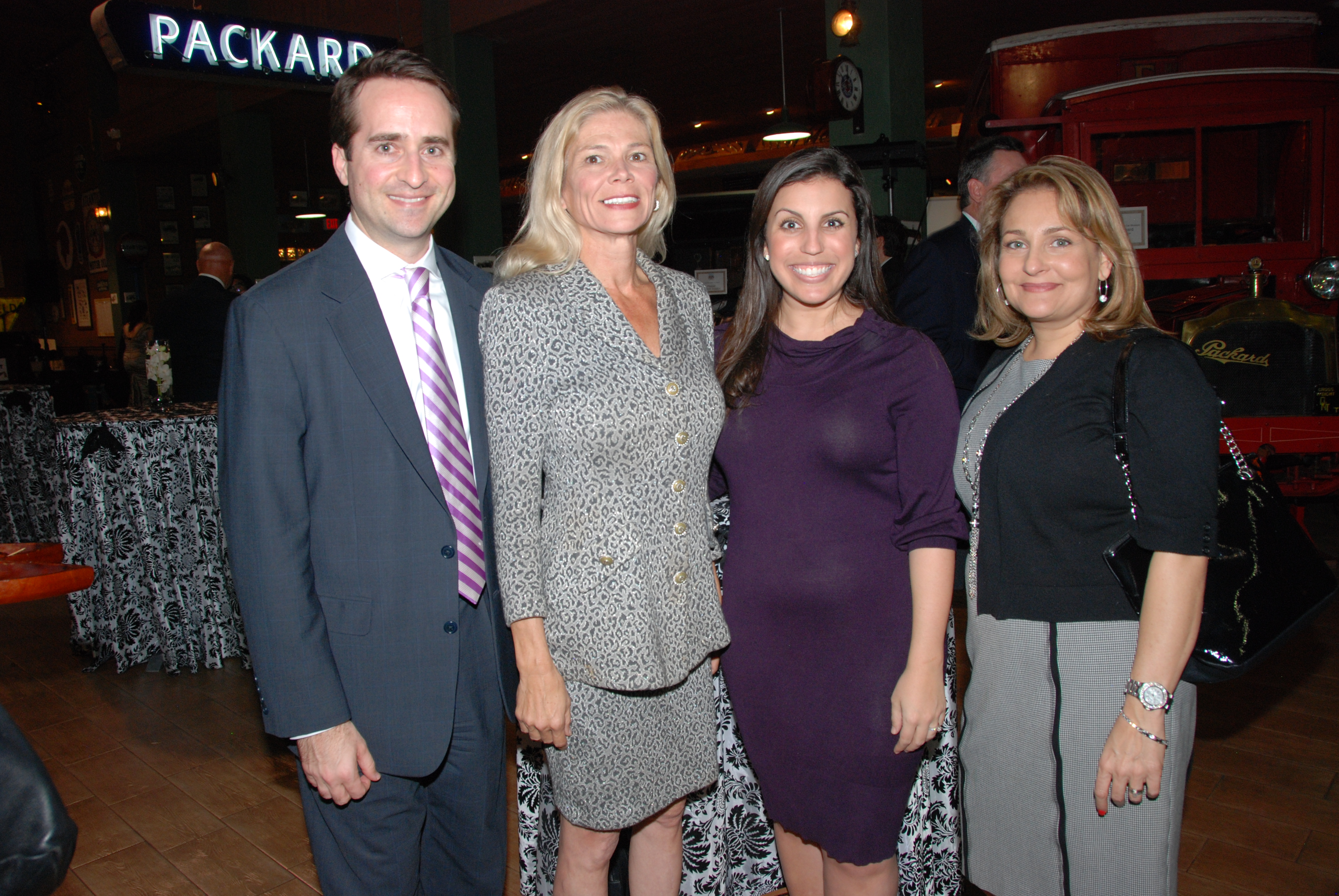 Courtney Crush's Instagram, Twitter & Facebook on IDCrawl