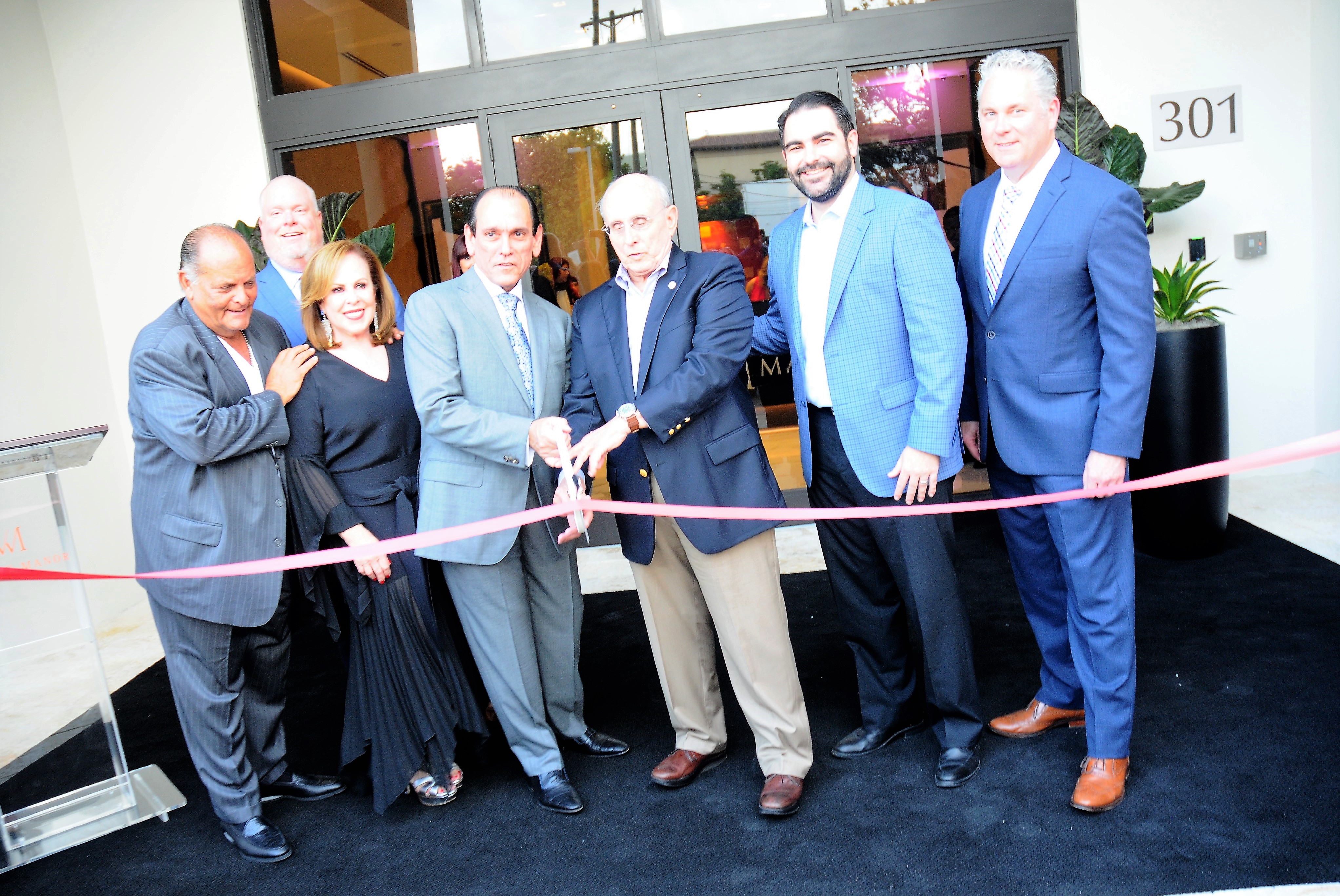 Steven G., Coral Gables Mayor Raul Valdes-Fauli, Coral Gables ...